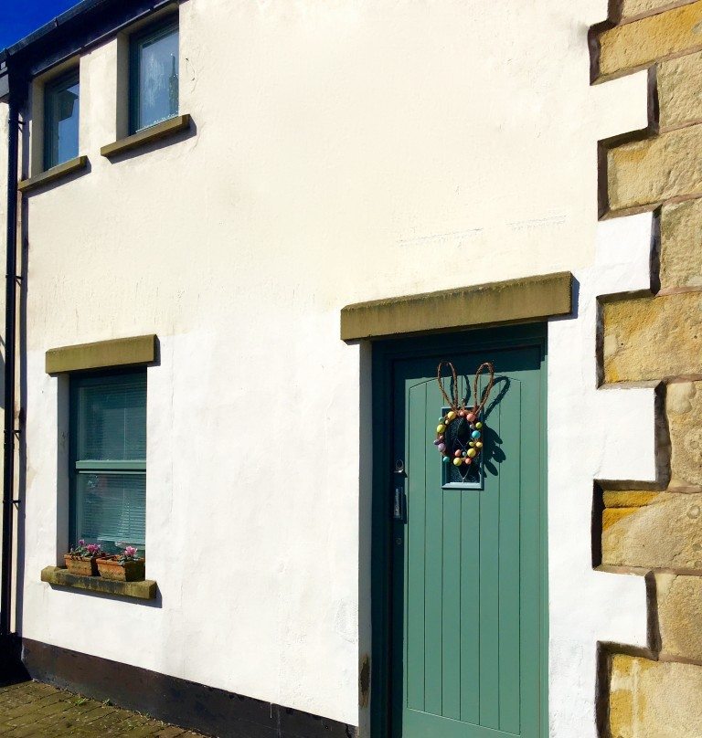 Over 40 style - the British preppy look - Midlifechic