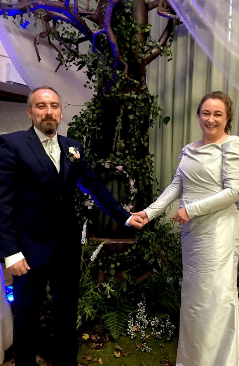 Side stripe trousers, a great solution... and a midlife wedding ...