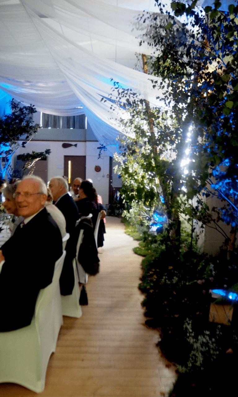 Side stripe trousers, a great solution... and a midlife wedding ...