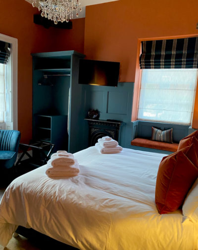 Edgar House review - a British bolthole for large groups - Midlifechic