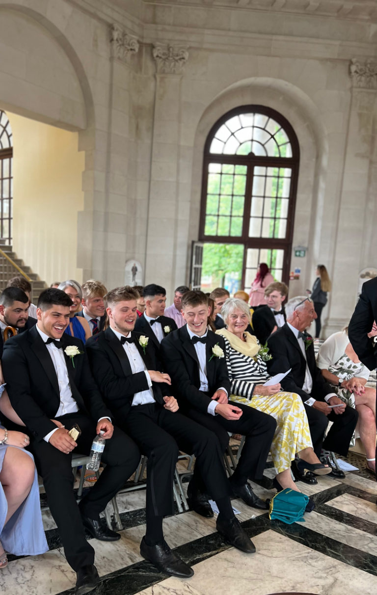 Love & marriage - the joy of a simple wedding - Midlifechic