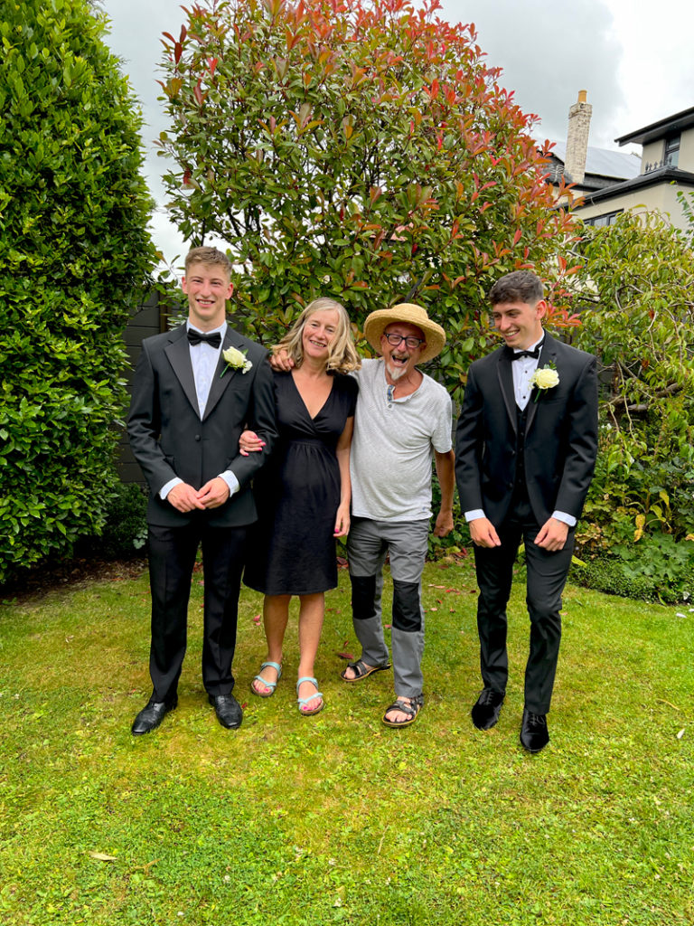 Love & marriage - the joy of a simple wedding - Midlifechic