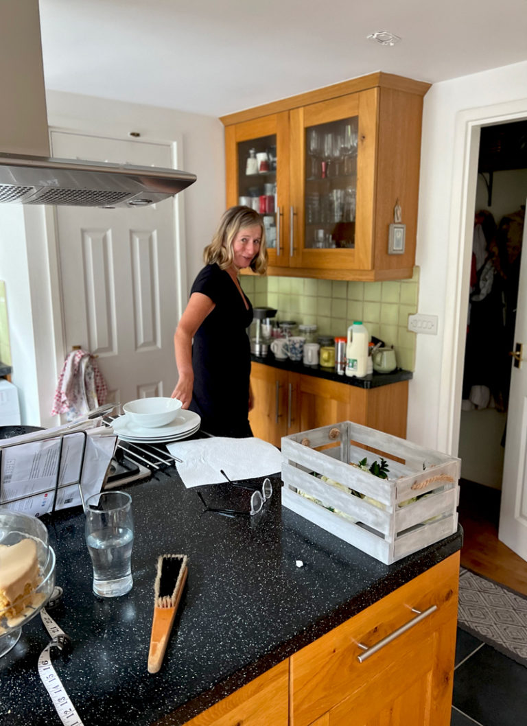 Love & marriage - the joy of a simple wedding - Midlifechic