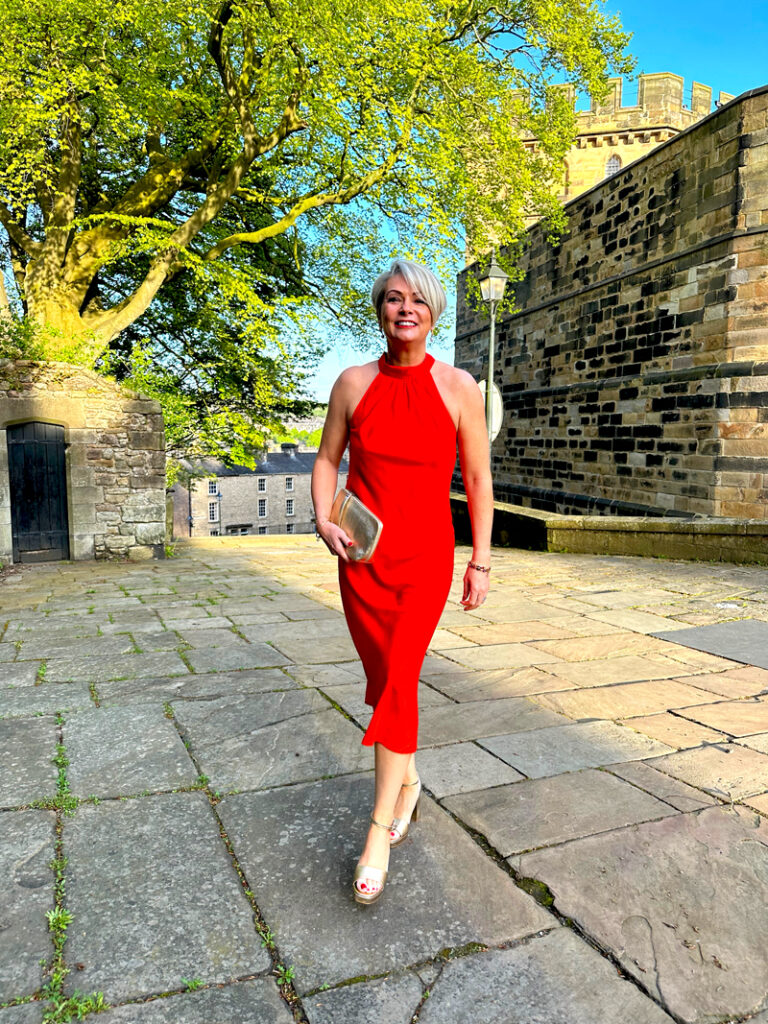 Summer outfits for different occasions - Midlifechic