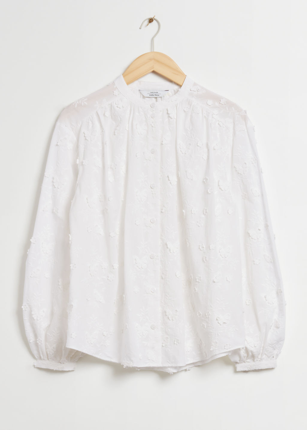 How to update your midlife wardrobe for Summer 23 - Midlifechic