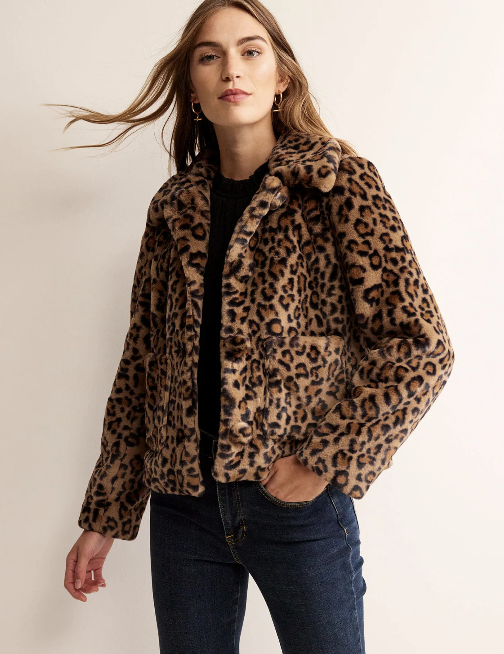 Using texture with winter outfits - Midlifechic