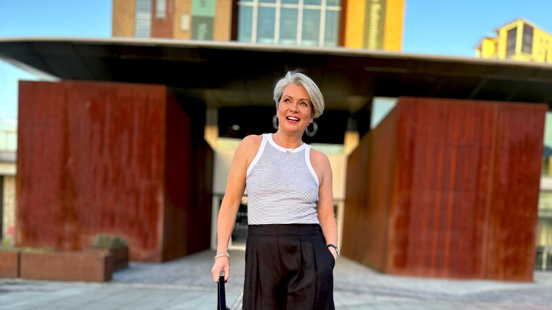 Midlifechic - The thinking woman's style blog