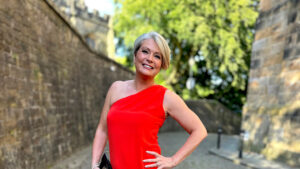 Midlifechic - The thinking woman's style blog