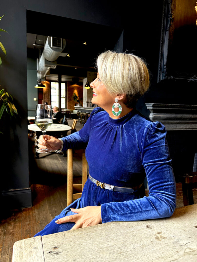 Making Midlife Outfits Stand Out Midlifechic